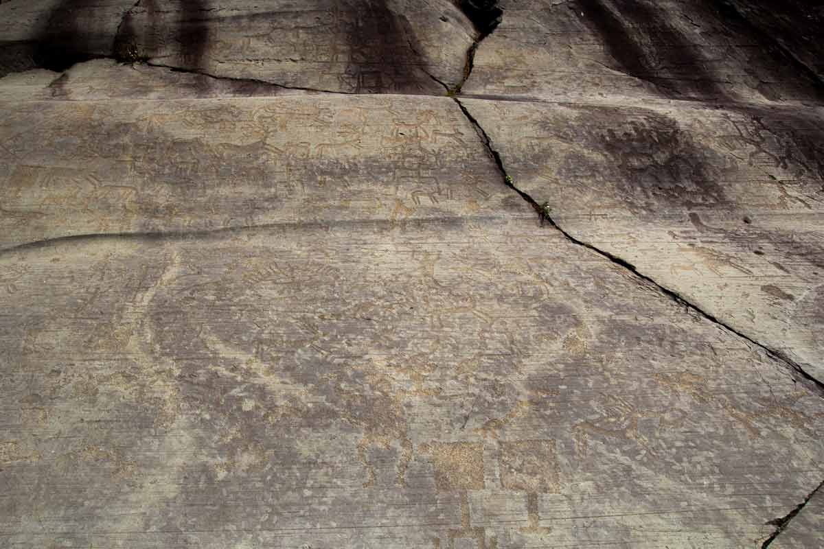 Incisioni rupestri in Valcamonica | Zainoo Blog